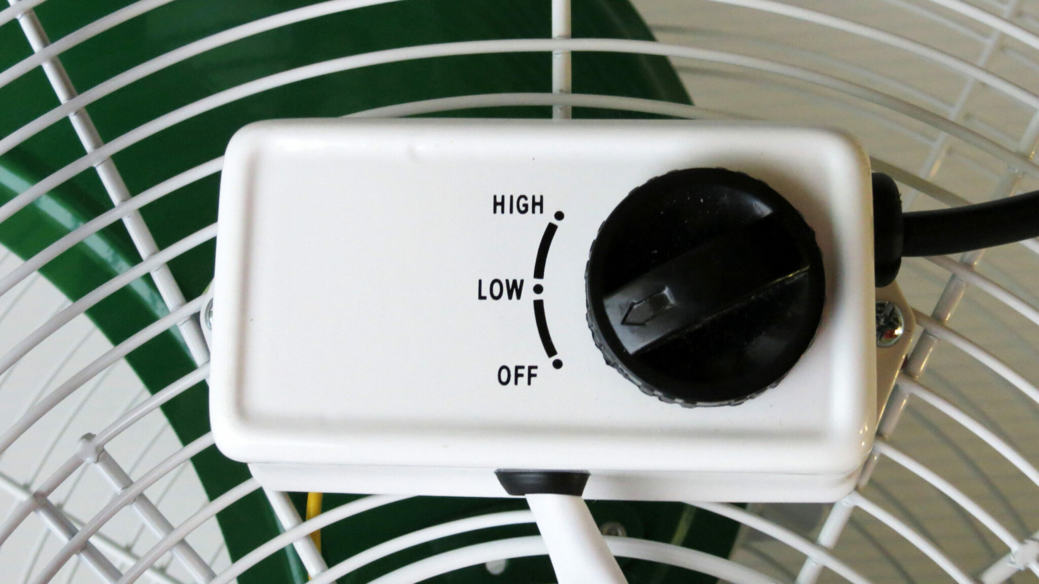 DirectAire Wide Guard Stir Fan – High-Efficiency Barn Ventilation