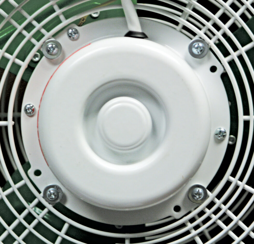 DirectAire Wide Guard Stir Fan – High-Efficiency Barn Ventilation